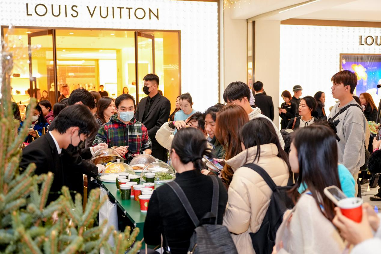 点亮“冬日奇境”，北京SKP年末“放大招”